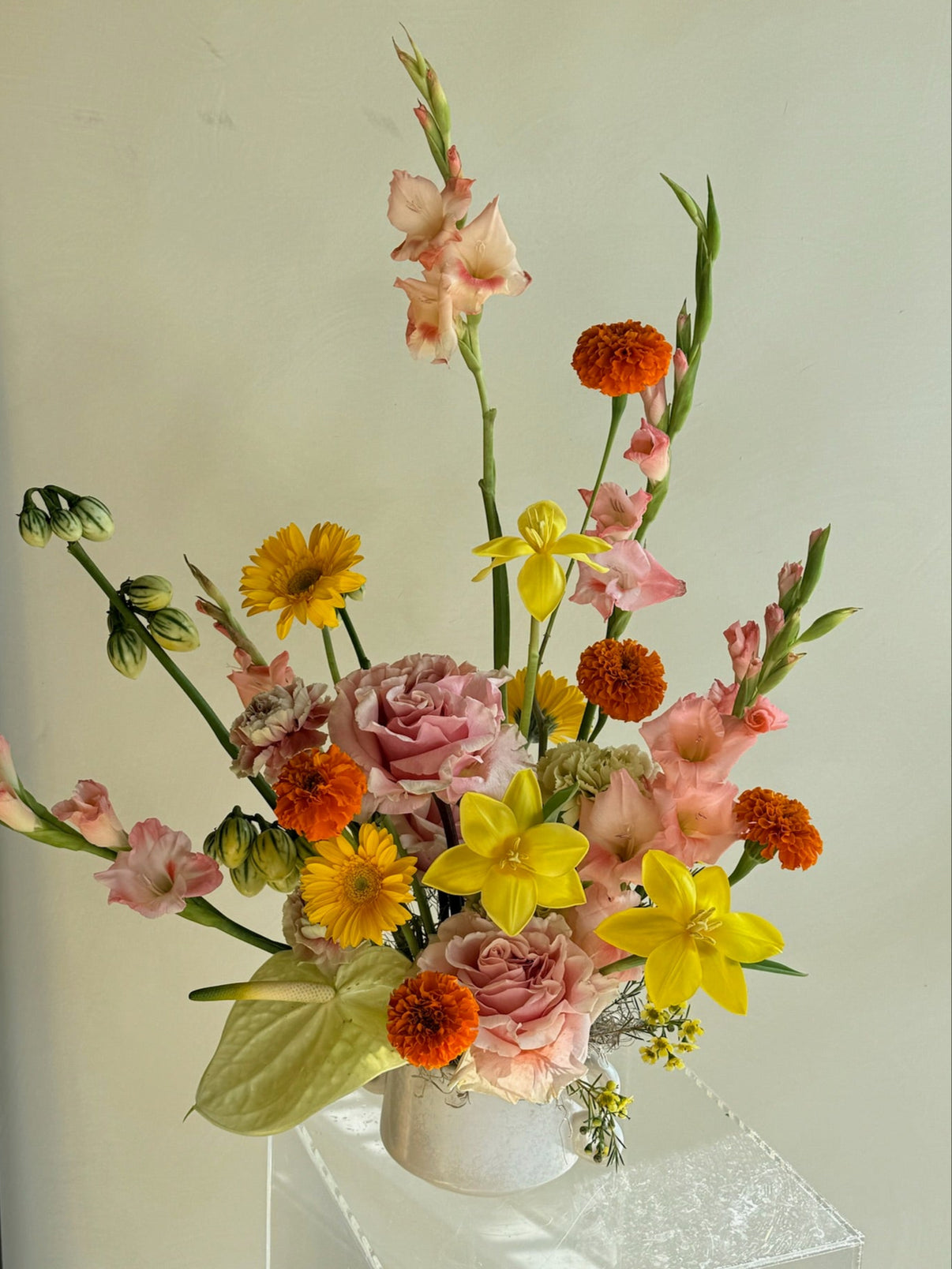 Colorful Specialty Vase Arrangement | Toronto Flower Delivery – Miugi ...